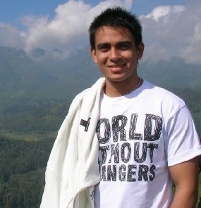 Zaky Zimah Battle Dance Bareng Pocong