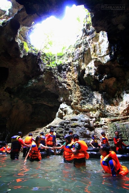 Cave Tubing Goa Pindul