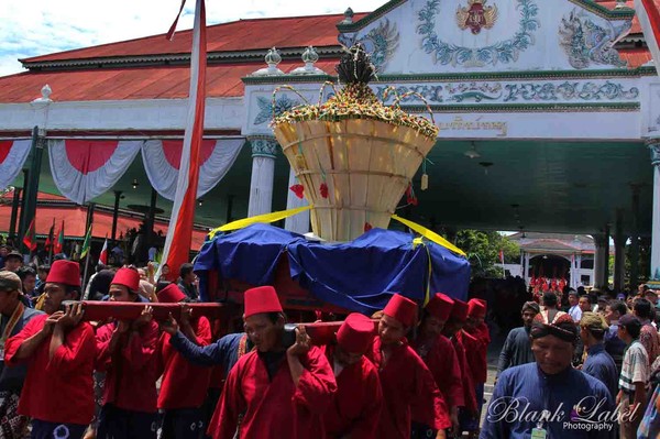 Ada Grebeg Maulud Di Jogja