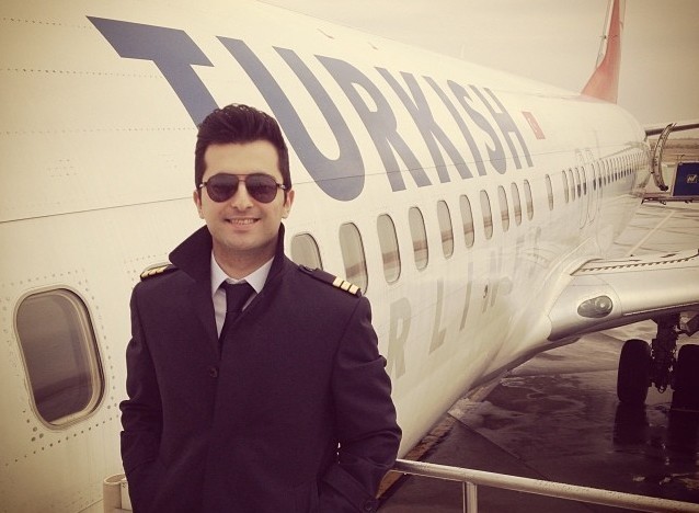 Pilot Turkish Airlines yang Ganteng & Seksi - Halaman 4