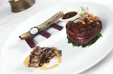 Inilah 10 Restoran Fine Dining di Indonesia Pilihan Wisatawan Melalui ...