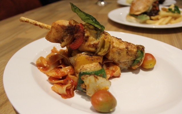 The Coffee Bean and Tea Leaf 'Beanstro' Kini Hadir di Kota Kasablanka