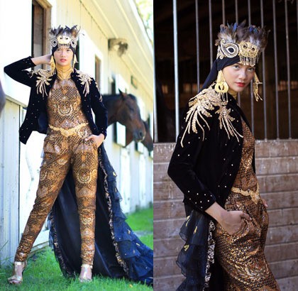 Foto: Sarah Azka Glamour dengan Jumpsuit Batik di Peternakan Kuda