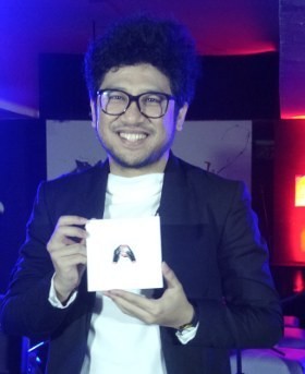 Kunto Aji Buktikan Kemandirian Lewat Album Debut 'Generation Y'