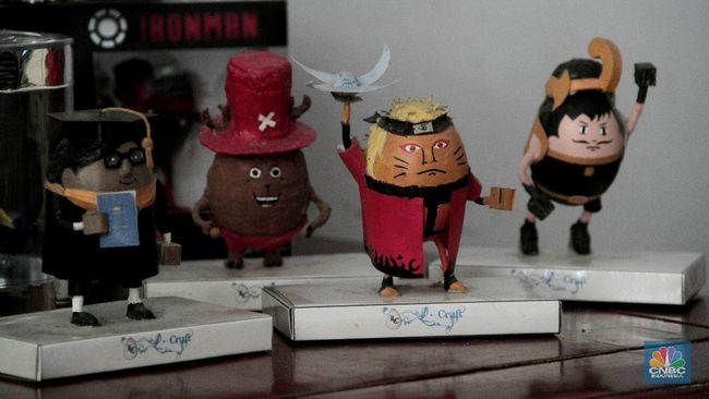 Action Figure dari Limbah Telur