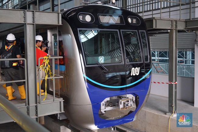 2024, Angkutan Massal Jakarta Mampu Angkut 5 Juta Penumpang