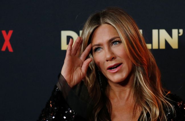 Masuk Usia 51 Tahun, Jennifer Aniston Makin Mempesona