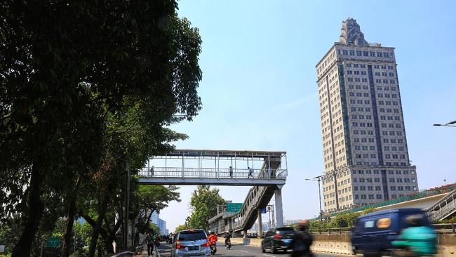 Intip Menara Saidah, Gedung Perkantoran yang Kosong 10 Tahun