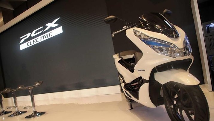 Top! Astra & Gojek Uji Coba Motor PCX Listrik untuk Driver