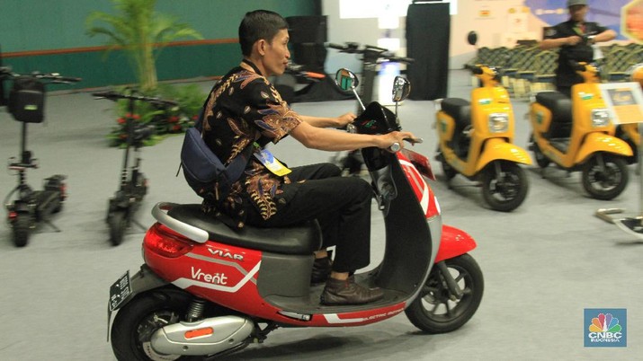 Menhub Siapkan Pasukan 'Starling' Bersepeda Listrik, Apa Itu?