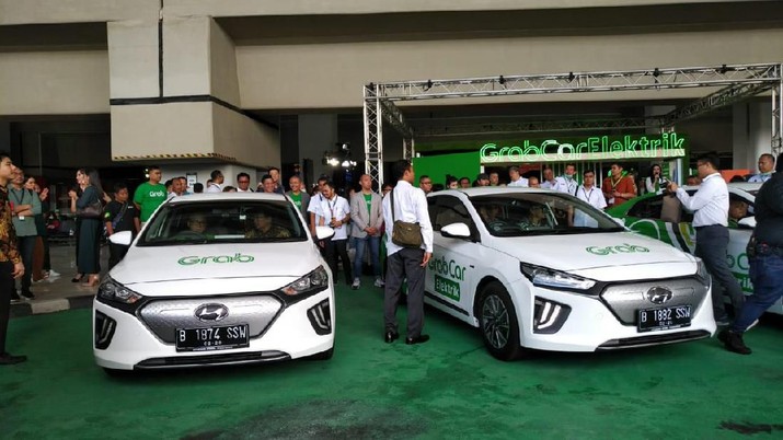 Mau Pesan GrabCar Electric di Bandara Soetta, Ini Lho Caranya
