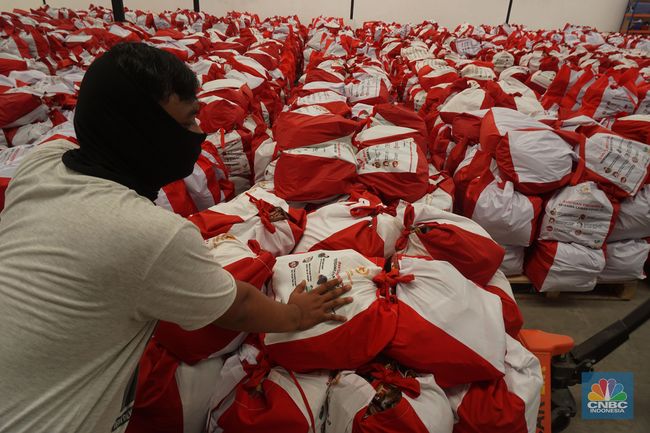 Sritex: Kami Memang Salah Satu Supplier Tas Bansos Kemensos