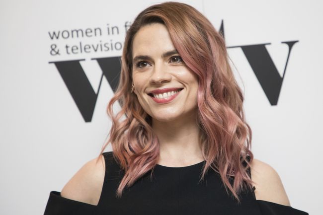 Kenalin Hayley Atwell yang Buat Tom Cruise Puber Kedua
