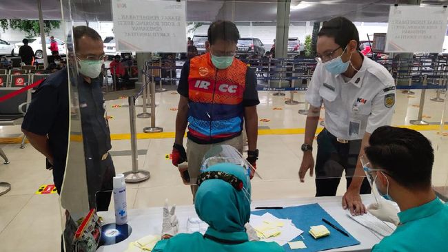 Aturan Baru Masa Berlaku Swab PCR-Antigen Saat PPKM Mikro Aturan Baru Masa Berlaku Swab PCR-Antigen Saat PPKM Mikro
