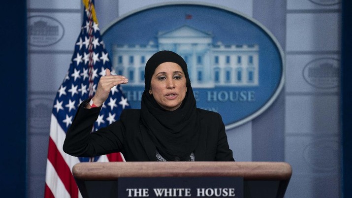 Heboh Pejabat Biden Muslimah Berjilbab Sameera Fazili