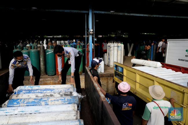 Erick Thohir 'Sulap' Beberapa Pabrik BUMN Produksi Oksigen