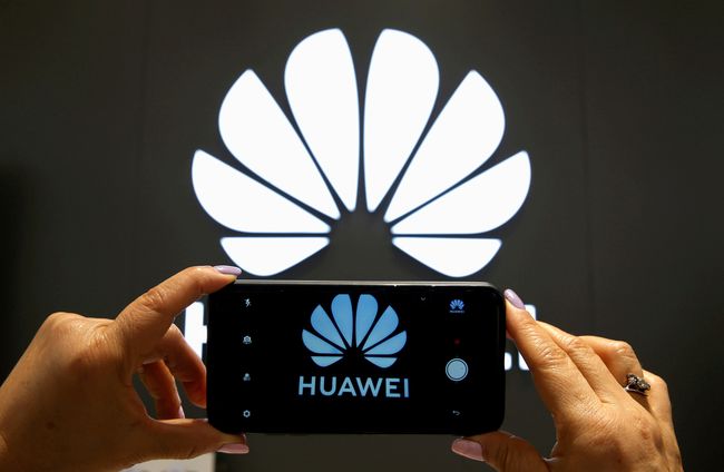 Huawei Makin Ganas, Siapkan 'Senjata' Baru di 2024