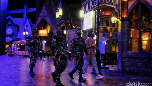 Trans Studio Bandung Buka Lagi, Cek Prokesnya!