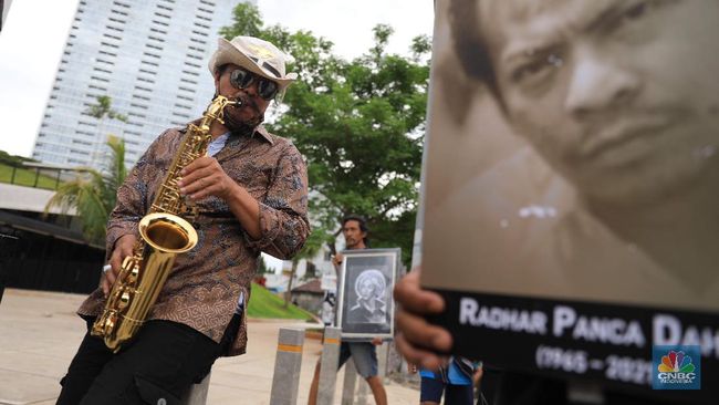 Melihat Karnaval Para Seniman di TIM Saat Hari Pahlawan 2021