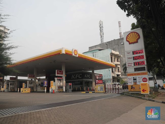 Harga BBM SPBU Shell Turun, Pertamina Bakal Nyusul Nih? Harga BBM SPBU Shell Turun, Pertamina Bakal Nyusul Nih?