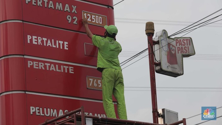 Harga BBM Resmi Naik! Cek Harga Terbaru di SPBU Pertamina