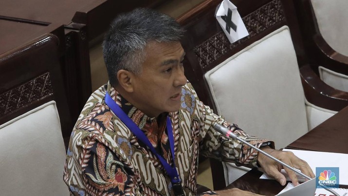 Misi Darwin Cyril Dalam Pencalonan Ketua DK OJK