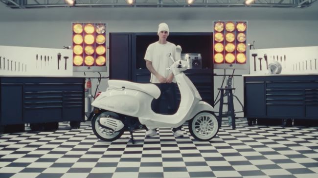 Vespa x Justin Bieber Sudah Bisa Dipesan, Ini Harga Resminya