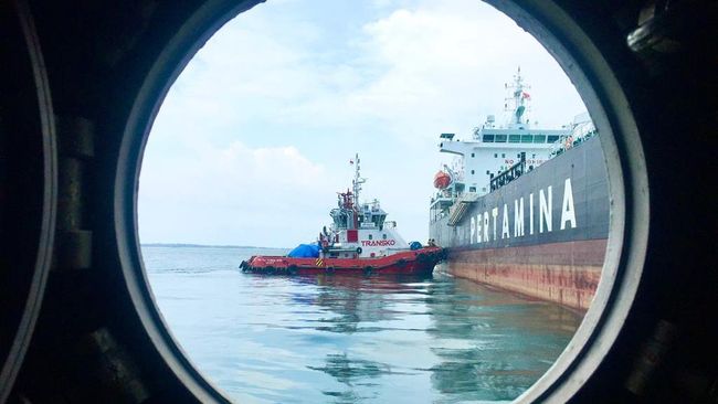 Pertamina: Fenomena di Teluk Bima Bukan Tumpahan Minyak