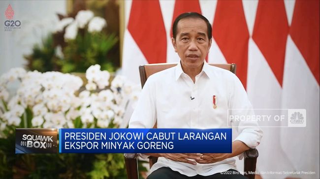 Jokowi Cabut Larangan Ekspor CPO Cs