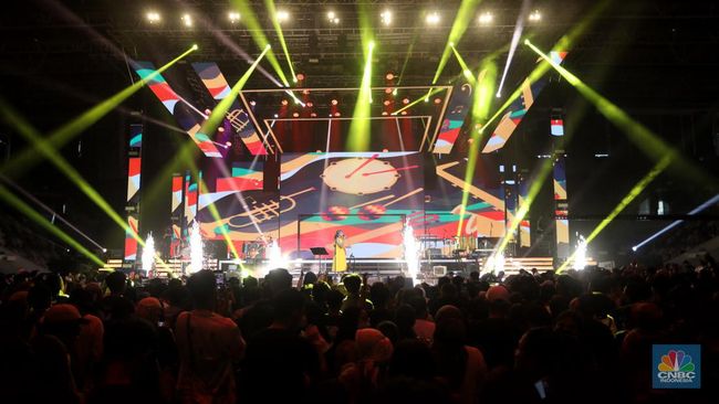 Hari Terakhir, Band Mocca dan Sal Priadi Meriahkan Allo Fest