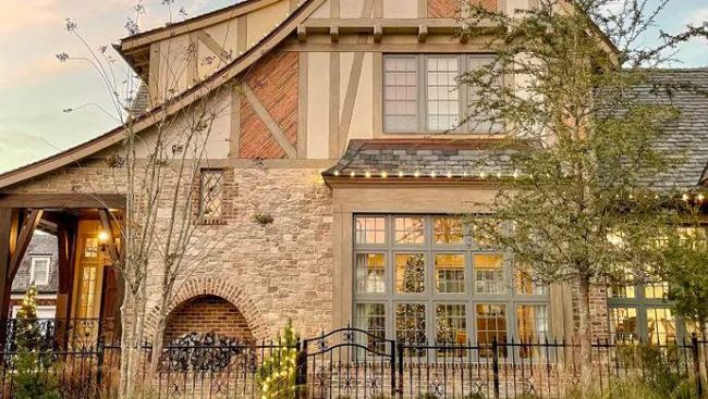 Keluarga Ini Punya 'Rumah Princess' di Disney, Kok Bisa?