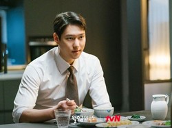 Sinopsis Connect, Drakor Jung Hae In Jadi Manusia Abadi Lawan Go Kyung Pyo