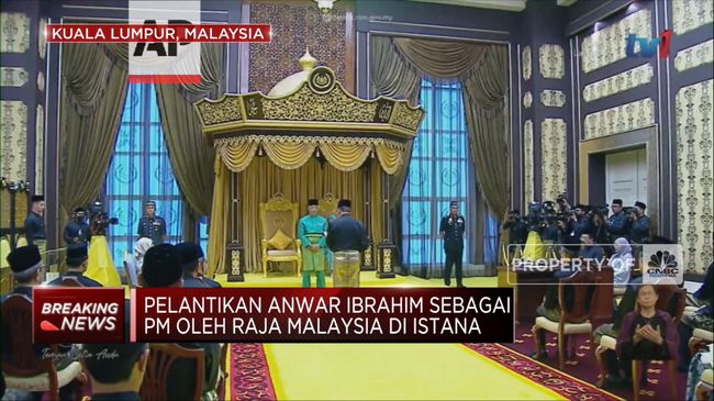Video: Anwar Ibrahim Resmi Dilantik Sebagai PM Malaysia