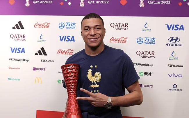Mbappe Tolak Foto dengan Logo Alkohol di World Cup, Kenapa?