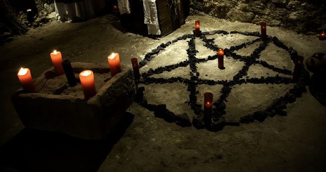 Heboh Sekte Pengabdi Setan di Kota Malang - Koleksi Pilihan Jatim