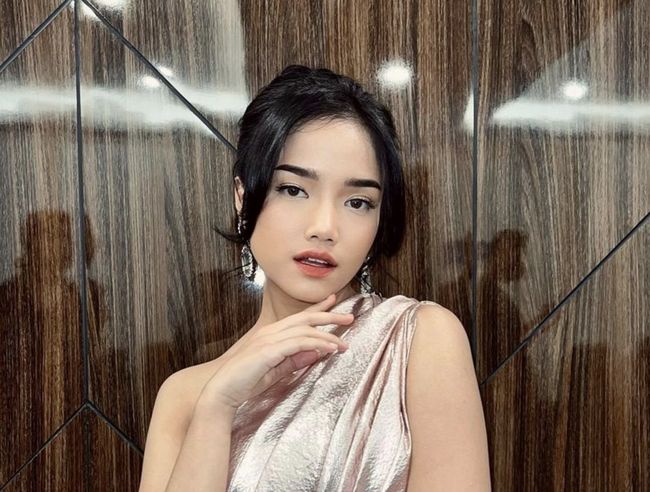 Fuji Ungkap Pindah Lapak ke Shopee Live Karena Banyak Diskon!