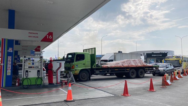 Turun! Ini Harga BBM Terbaru di SPBU Pertamina, Shell-BP-Vivo