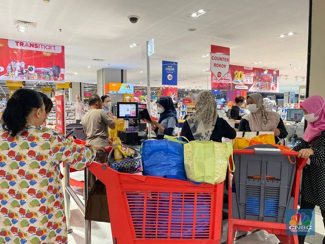 Daging Ayam 'Menggila' di Pasar, di Transmart Cuma Rp 23.920