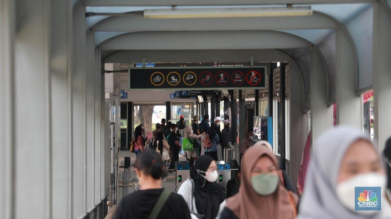 Potret 10 Halte TransJakarta yang Mau Ditutup, Ini Alasannya - Foto 5 Potret 10 Halte TransJakarta yang Mau Ditutup, Ini Alasannya - Foto 5