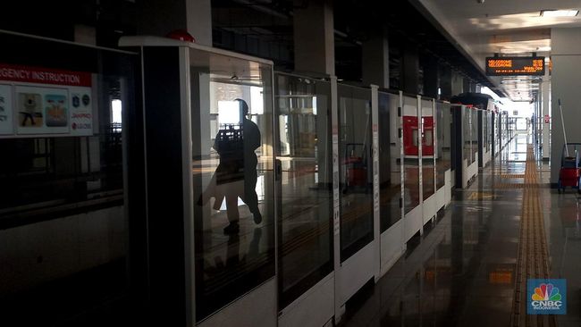 Kereta LRT di Jakarta Sepi, Begini Penampakannya - Foto 4