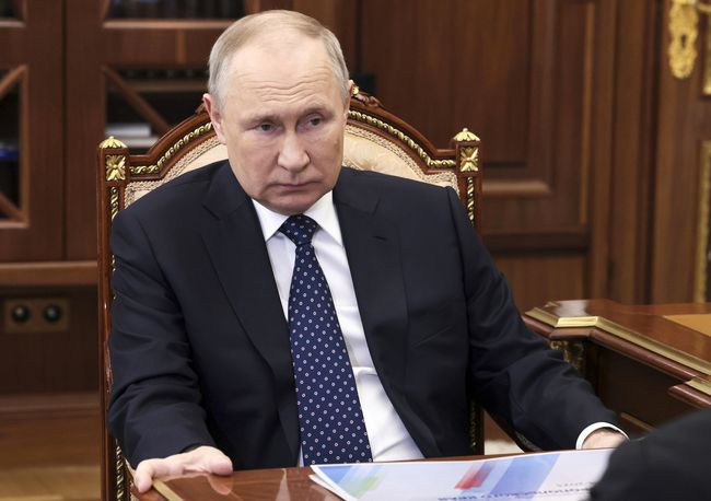 Putin Tebar Janji Manis untuk Afrika, Cari Sekutu? Putin Tebar Janji Manis untuk Afrika, Cari Sekutu?