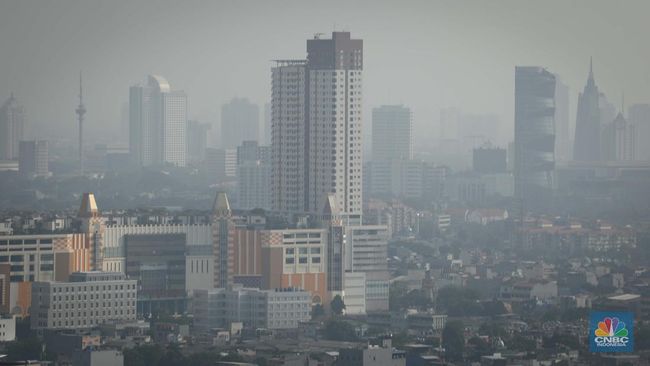 Apa Iya PLTU Jadi Sumber Utama Polusi Jakarta? Cek Faktanya