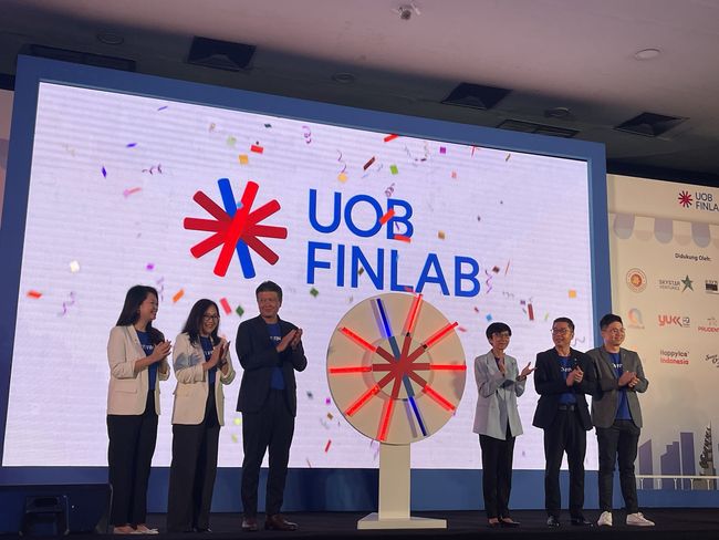 Dukung Digitalisasi UKM, UOB Indonesia Luncurkan FinLab