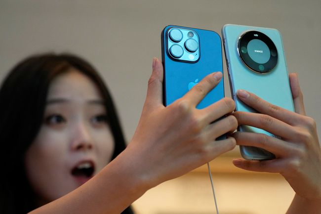 Harga iPhone 15 Turun Gila-gilaan, Ini Daftar Harga Resmi Terbarunya Harga iPhone 15 Turun Gila-gilaan, Ini Daftar Harga Resmi Terbarunya