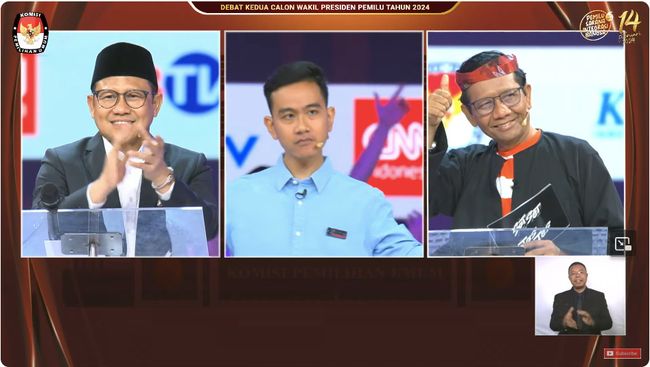 Gibran Beraksi Lagi, Angkat Tangan Bakar Semangat Pendukung