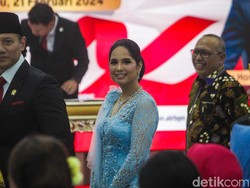 8 Gaya Annisa Pohan Selalu Serasi dengan AHY, Kini Jadi IBu Menteri ATR