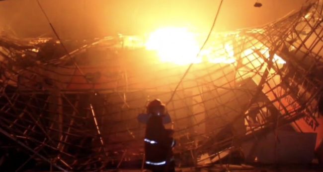 Mal Terbesar di Lumajang Terbakar, Pemiliknya David Lesmana Salim