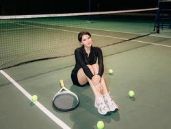 Gaya OOTD Davina Karamoy 'Ipar Adalah Maut', Curi Atensi Pakai Dress Bodycon