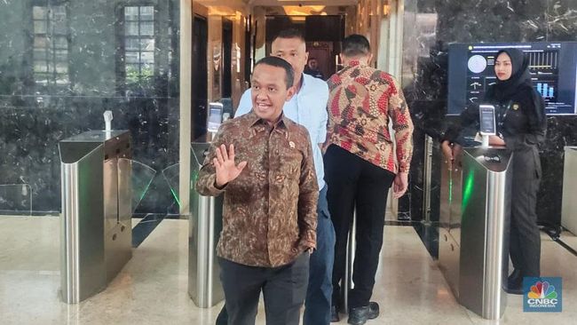 Bahlil Tiba-tiba ke Kantor Kementerian ESDM, Ada Apa?