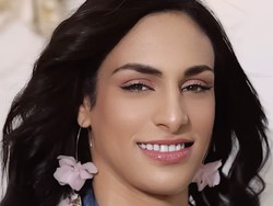 Gaya Petinju Imane Khelif Jadi Model Majalah Vogue Setelah Dituduh ...